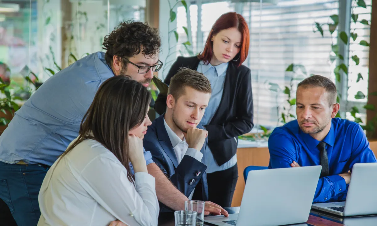 Agility vs Stability: Unlocking The Success With Dedicated Teams